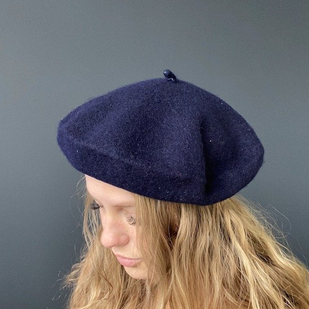 Baret Uld Miks 30% Uld 70% Akryl - Huer, handsker & pandebånd - COW CONCEPT