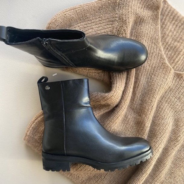 Støvle Alba sort skind str 36-41 - Støvler - COW CONCEPT